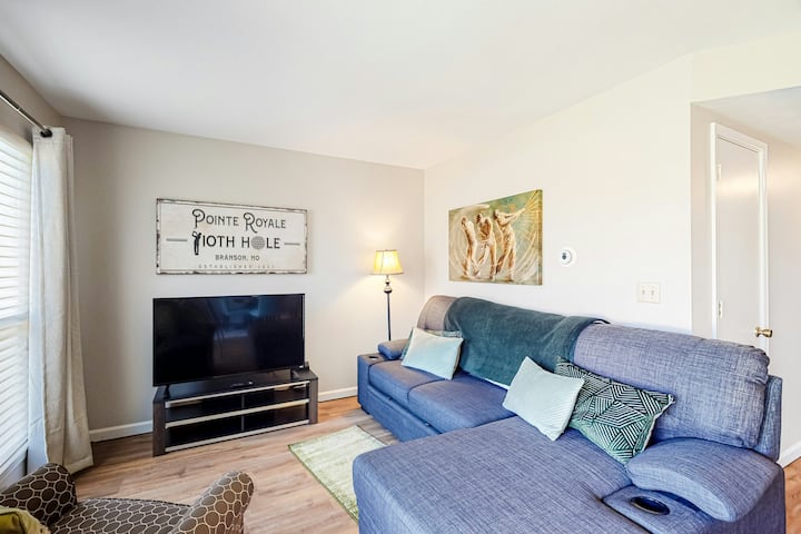 1br Waterview 1st-floor | Patio | Pool - Table Rock Lake