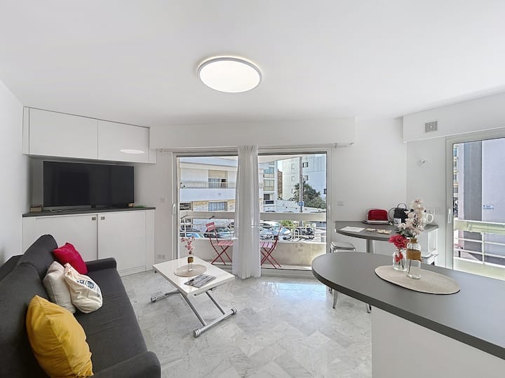 Cannes Pointe Croisette Appartement 2 Pièces à - Cannes