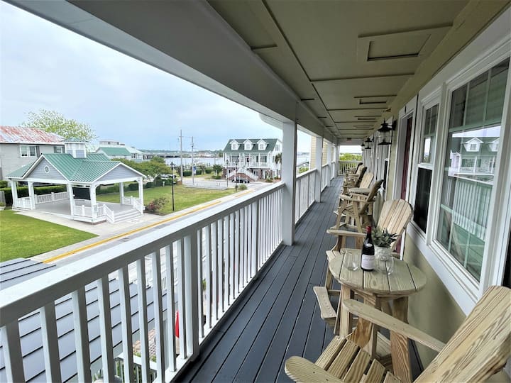 Church Street - Lovely 1-bedroom Suite - Swansboro, NC