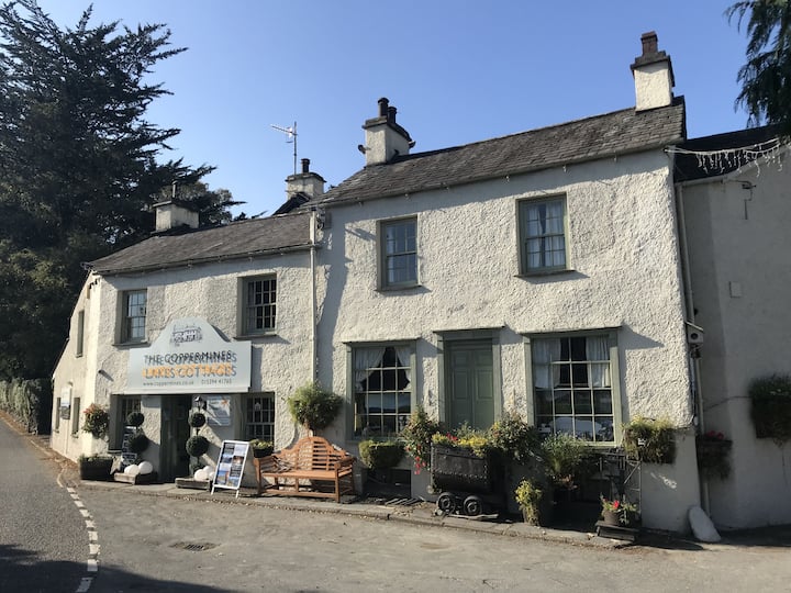 Bridge Suite Village Apartment With Hot Tub - Coniston