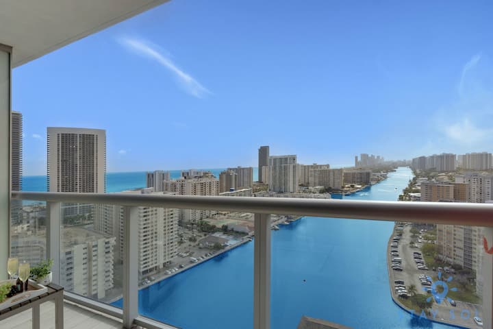 Upper Studio  W/balcony + Pool | Near Beach - Hallandale Beach, FL