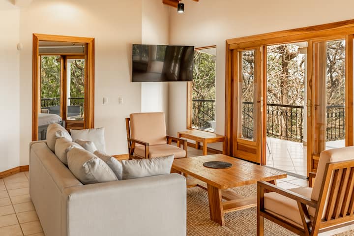 Casa Dulce: Large Ocean View Home Overlooking Playa Guiones - Nosara