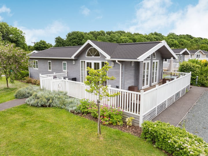 Acacia Lodge - Derby