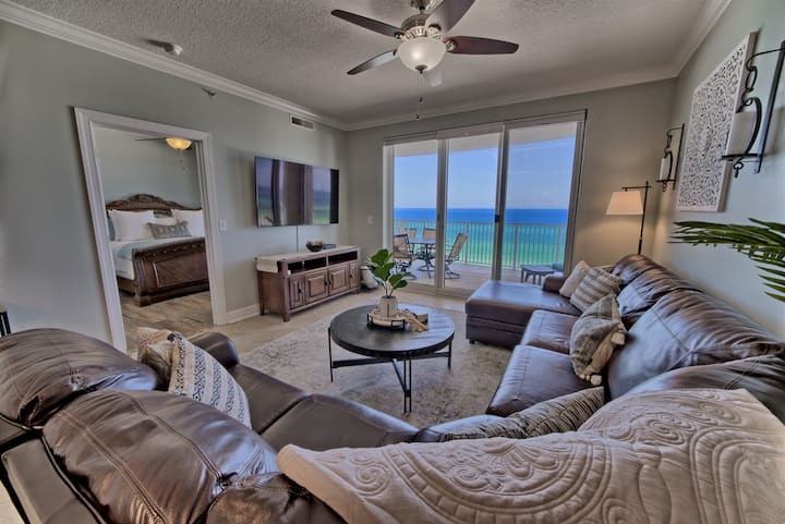 Ocean Villa Beach Resort 701- Gulf Front~2 Bedroom - パナマ・シティ・ビーチ, FL