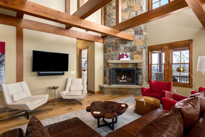 5 Bedroom Home With Ski Machine, Shuffle Board - Steamboat Springs, CO