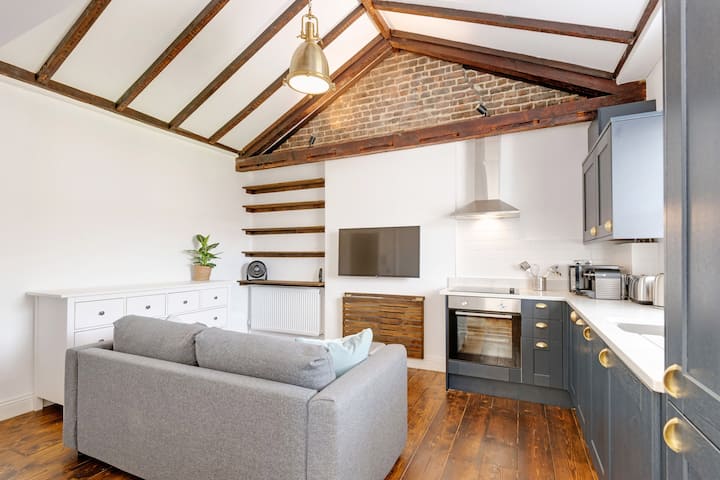 Lovely One Bedroom Flat A Moment From Baker St - ロンドン