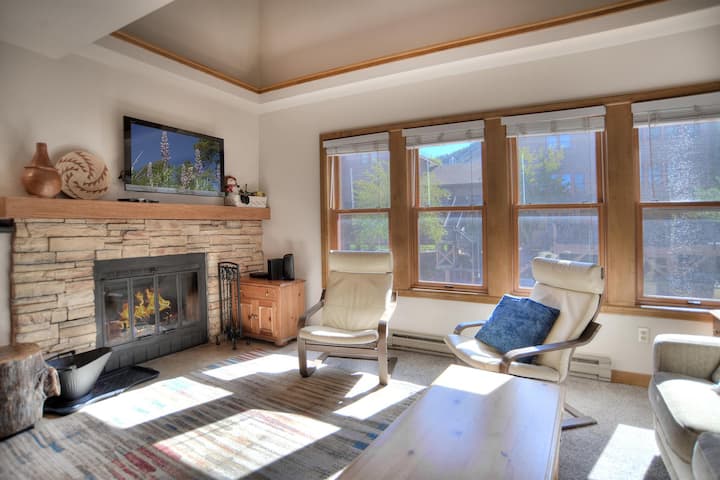 Village View Vista | Walk To Town, Pool/hot Tub - - Durango, CO