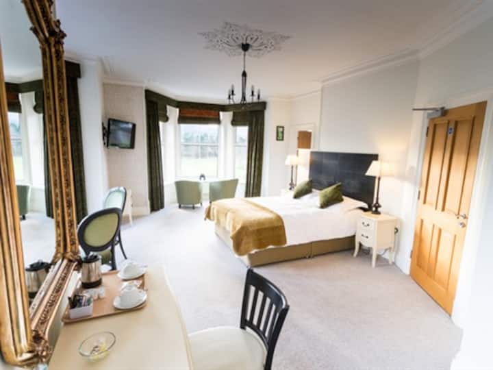 Deluxe Suite With En-suite At Lakeside House - Portinscale