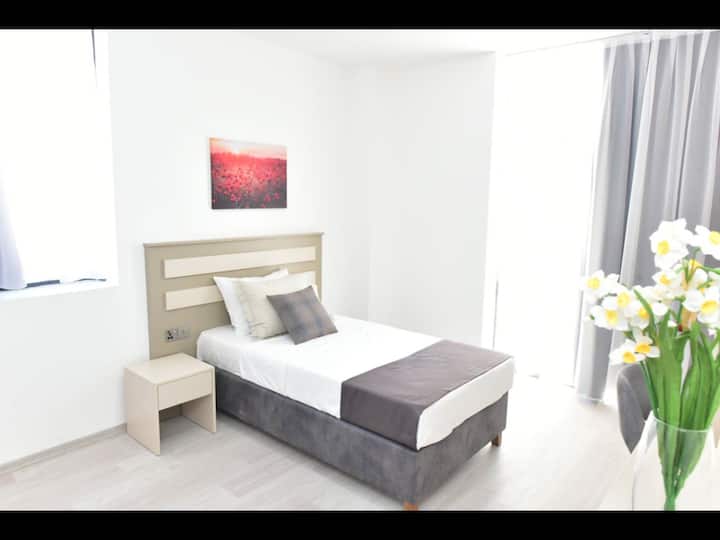 Alya Rooms - Никосия