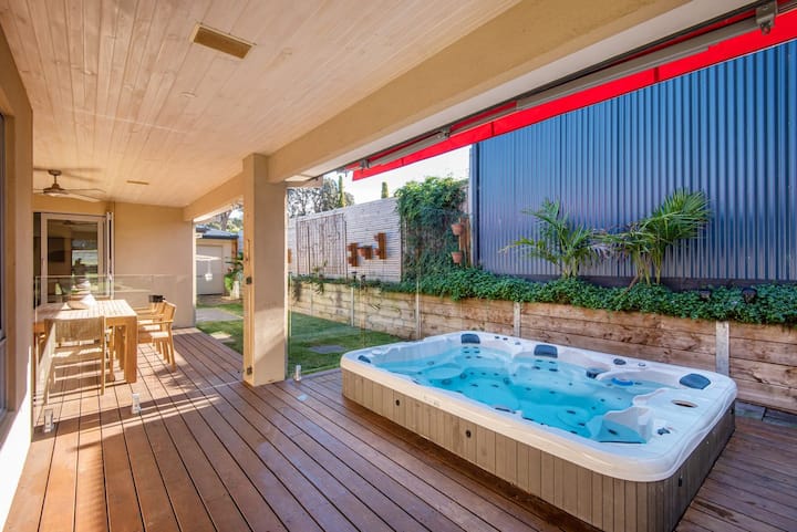 Luxury And Style On Pasadena With Large Spa - Rye