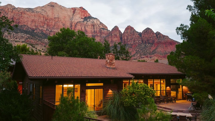 Nama-stay Vacation Home Zion, Utah - Springdale, UT