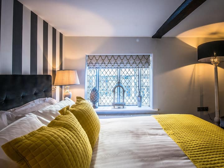 Small Double Premium Ensuite - Ely