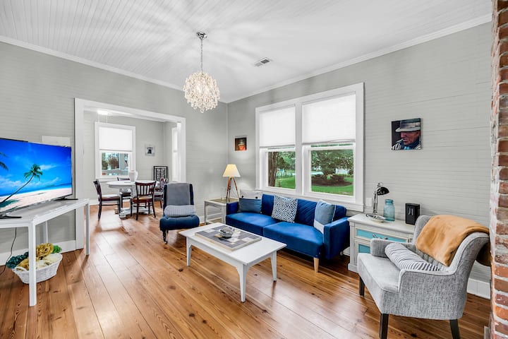 Park Circle's Gem | Near Downtown And Beaches - North Charleston, SC