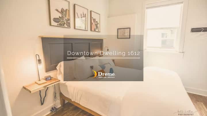 Chic Downtown | Close To Hospitals & Food Trucks - Redding, CA