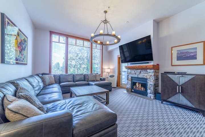 Village 3br, 3ba, Walk To Gondola And Spa 550 - June Lake, CA