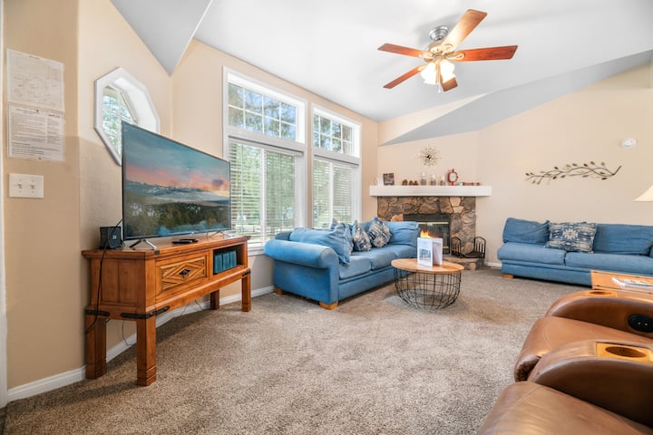 Single Level Home W/entry Ramp In Big Bear - Big Bear, CA