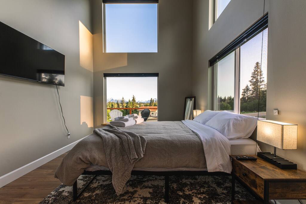 Homer Vacation Rentals | Airbnb