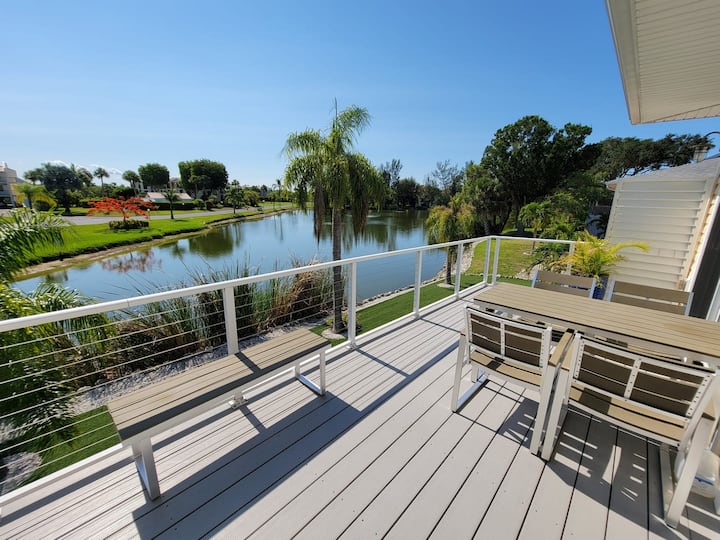 Indian Bayou Lake House 2 - Lakeside Oasis - Fort Myers Beach, FL