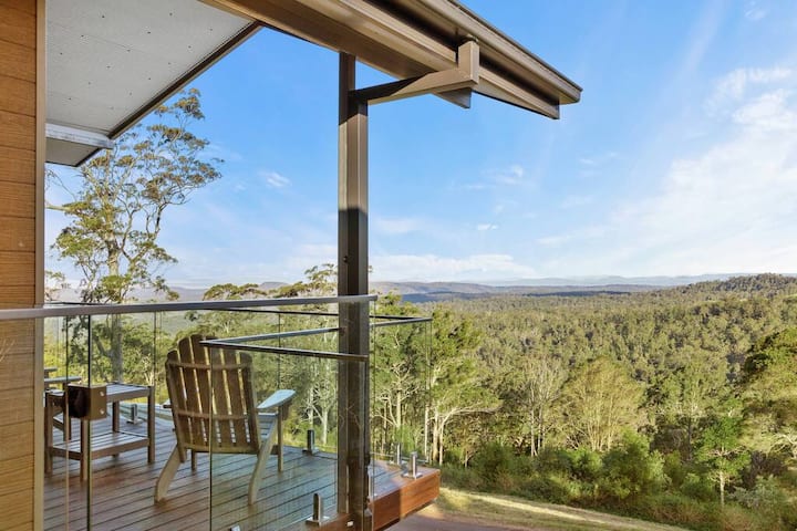 Affinity Luxury Studio With Spa And Amazing Views - Crows Nest