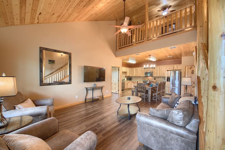 Om A14 Gruene Bridge Bungalow At Old Mills Resort - New Braunfels, TX