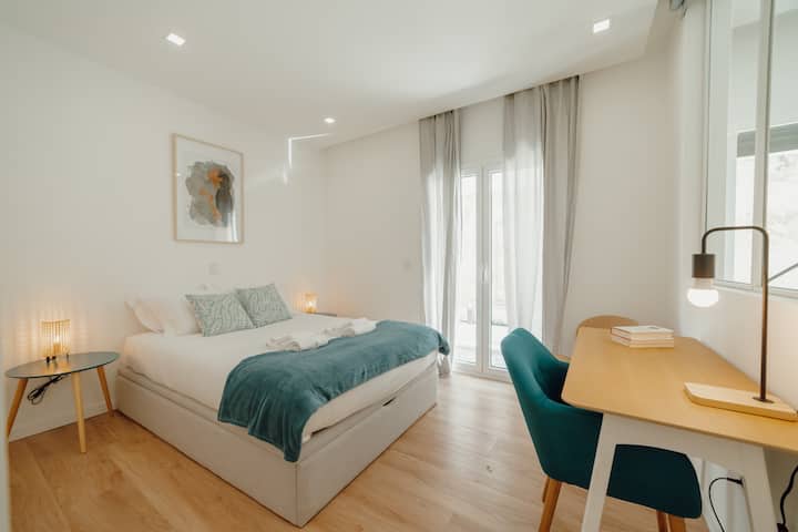 42 M² Ferienwohnung ∙ 1 Schlafzimmer ∙ 3 Gäste - Porto