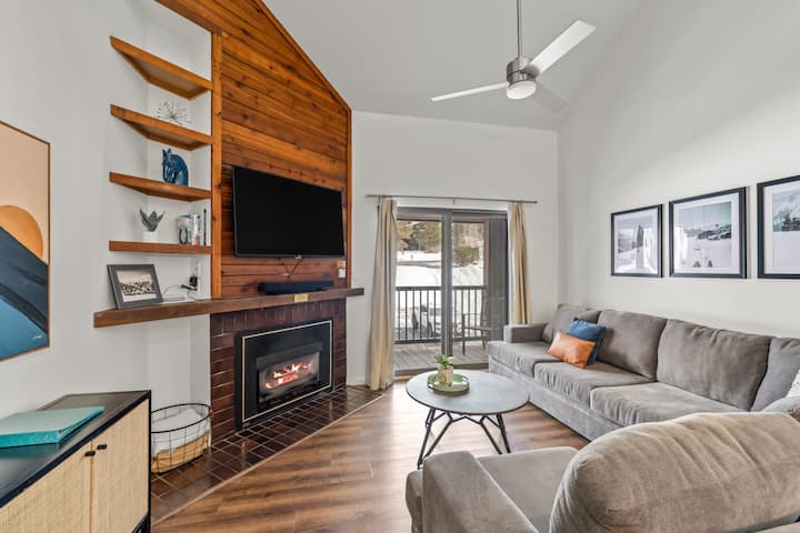 Split Level Condo, Access To Pool, Hot Tubs - Steamboat Springs, CO