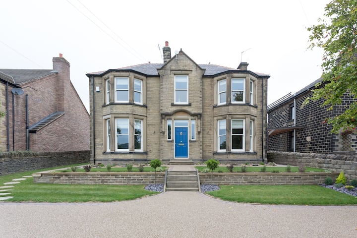 Large Luxurious Family & Friends Holiday Cottage - Holmfirth