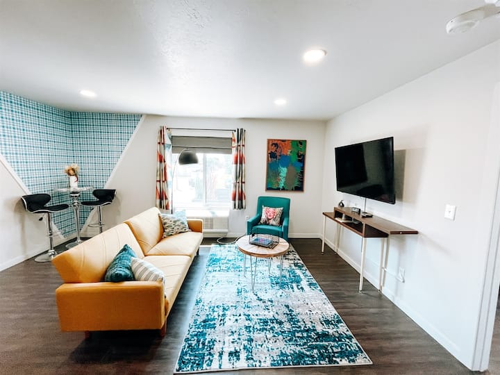 Suite #2 Modern One Bedroom In Midtown, Okc! - Midtown - Oklahoma City