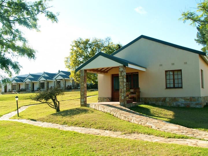 Mountain Pastures Game Lodge - Chalet 2 - Uniondale