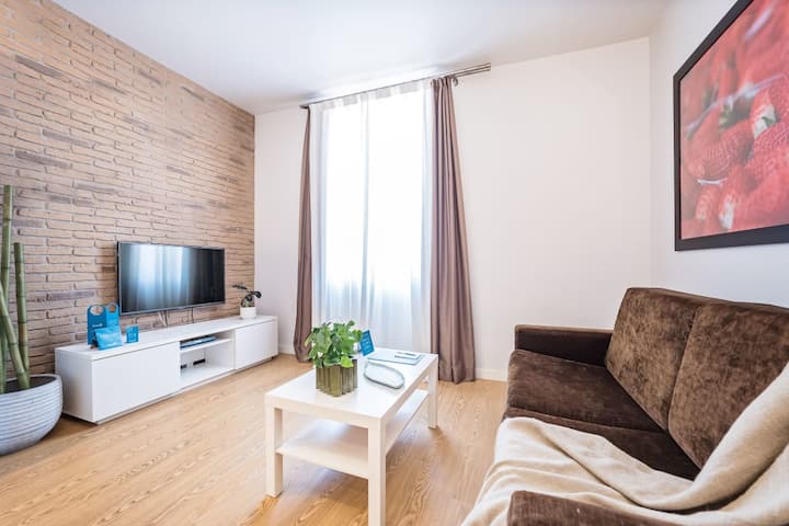 Sweett | Villarroel 222 - Barcelona