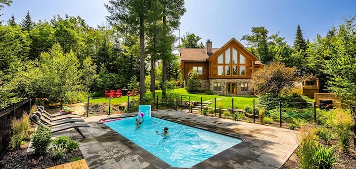 Chalet Red Deer Avec Spa, Sauna Et Piscine Privée - Saint-Sauveur
