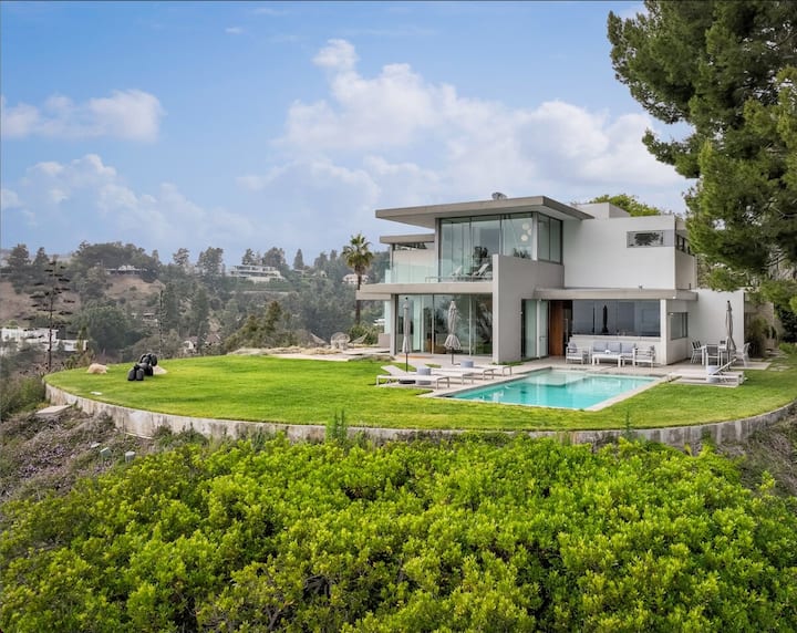 Vue Modern - Beverly Hills, CA