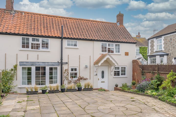 Rose Cottage | Winterton Cottages - Winterton-on-Sea