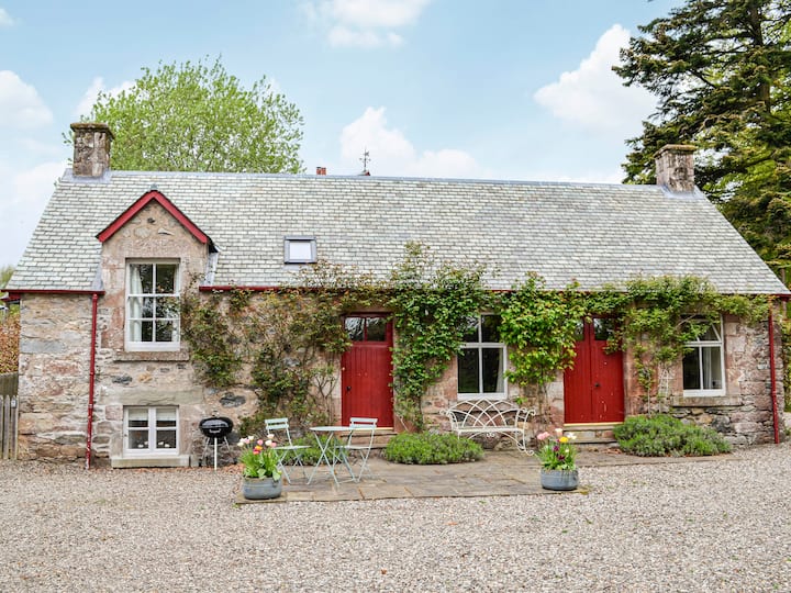 Rose Cottage - Dunkeld, UK