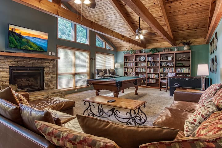 Mountain Lake Lodge By Bear Camp - Gatlinburg