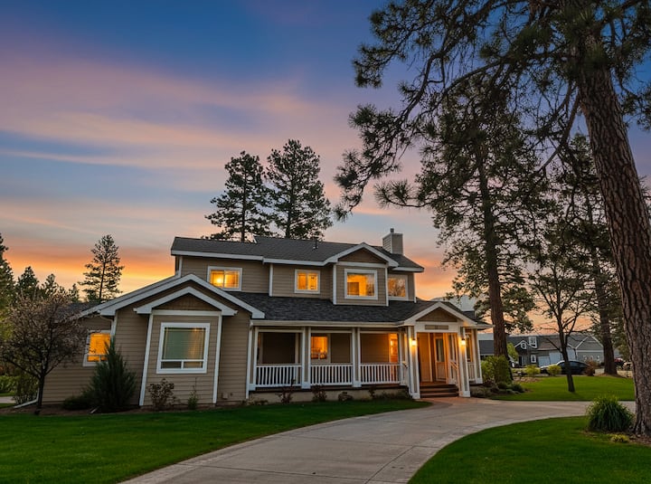 Peaceful Spot | Private Backyard | King Bed | Ac! - Columbia Falls, MT