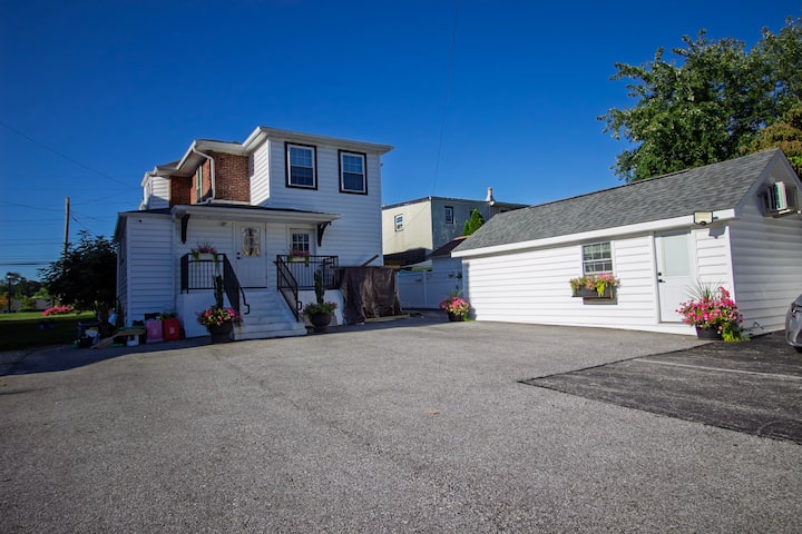 Devon - Horse Show, History, Walk To Shops, Café's - Malvern, PA