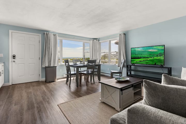 "Atlantic Dream" | Minutes To Beach | Ocean Views - Rye, NH