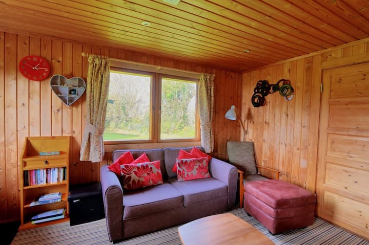 10 Pinewood Retreat - Lyme Regis