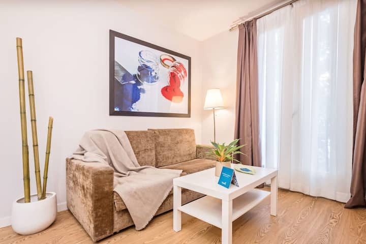 Sweett | Villarroel 021 - Barcelona