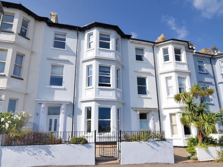 7 Seafield Road - Beer