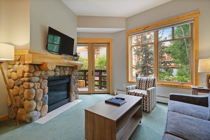 Tucker Mountain 2 Bedroom Condo #107/107a - Frisco, CO
