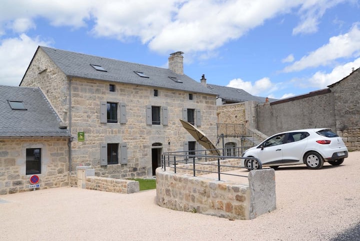 Gîte De France 6/10 Personnes à La Ferme Lionnet - Lozère