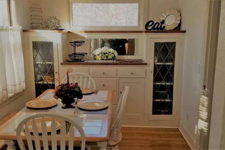 80+day❤️ Lovely Smart Craftsman| 2 Kings | Bbq, Firepit, Patio Sets, Fenced Yard | Hdtv Ac Wifi  Keurig  | Near Hospital - Klamath Falls, OR