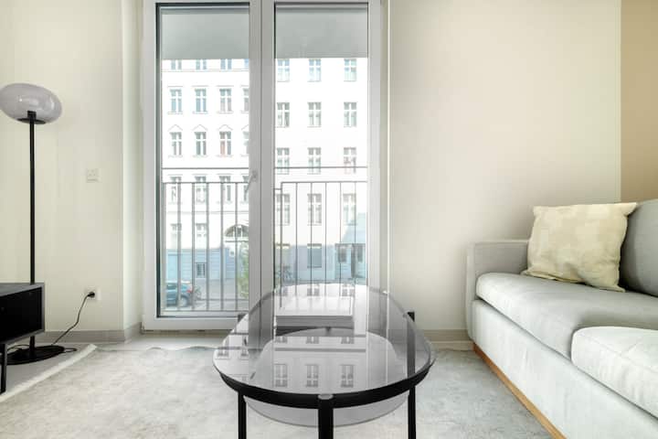 Blueground | Schöneberg, Near Park Am Gleisdreieck - Berlin