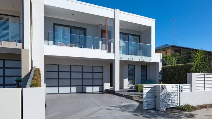 Relax @ Merewether - Merewether