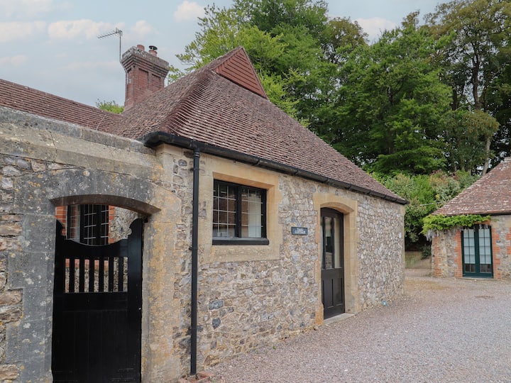 Yard Cottage - Beer