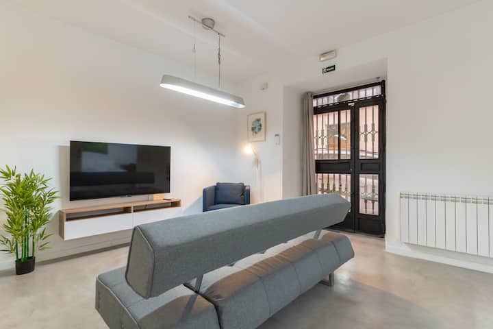 Cozy And Executive-2bedrooms 1bathroom-las Letras - Madrid