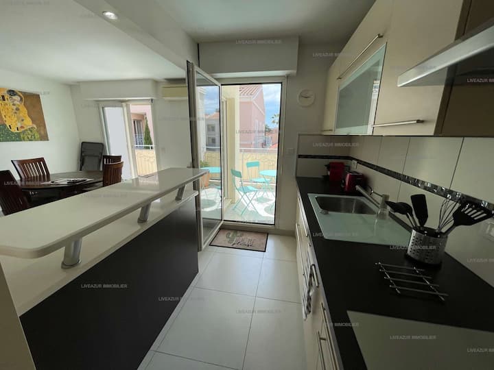 Appartement T3 Au Centre Ville Port Commerces Et P - Sanary-sur-Mer