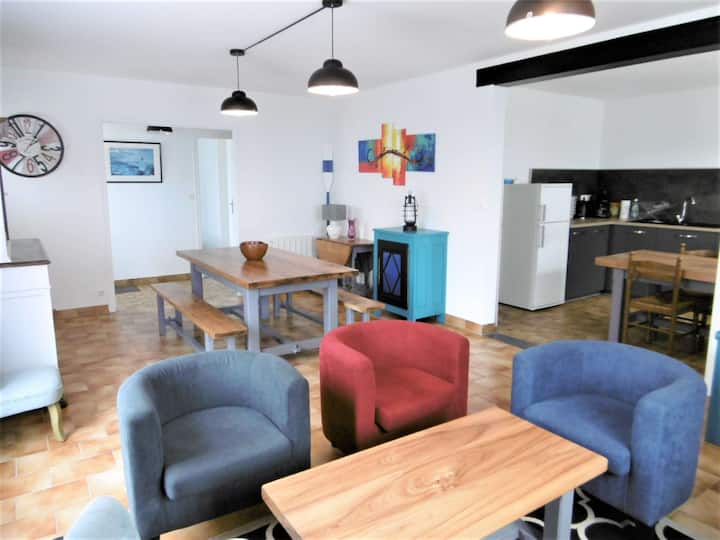 Maison 5 Pièces 8 à 9 Personnes Avec Jardin à 50 M - Morbihan